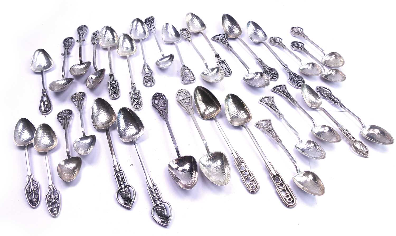 Lot 264 - Thirty-Two Assorted Linton Tea and Coffee