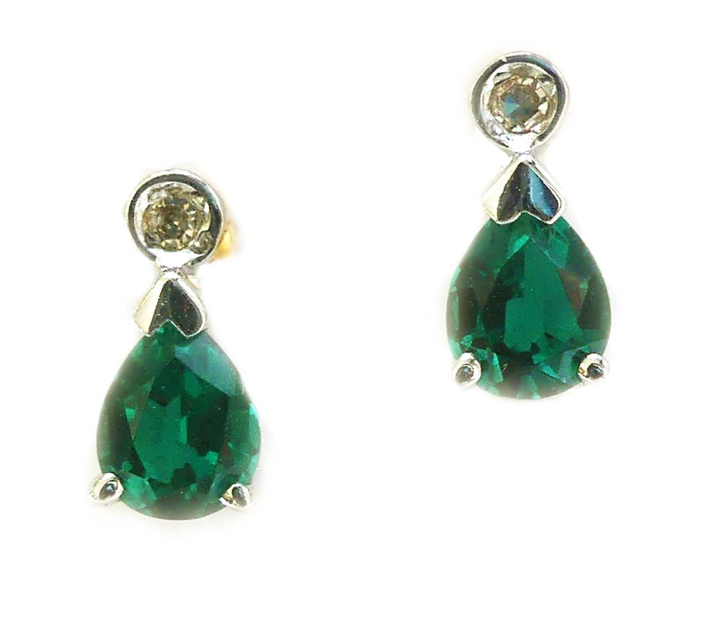 Lot 187 - Emerald Drop Studs.
