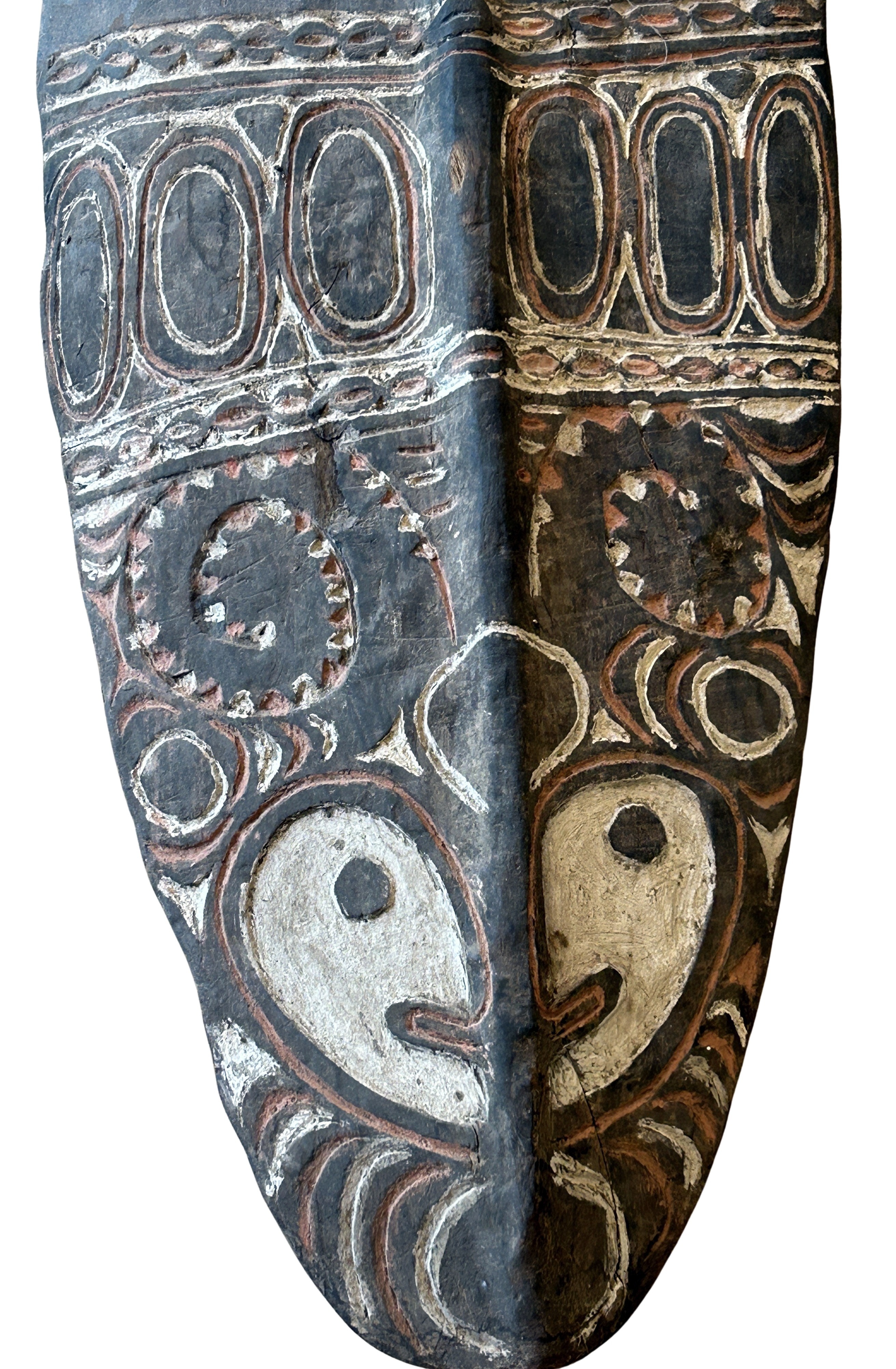 Lot 143 - Sepik shield Iatmul tribe. East Sepik